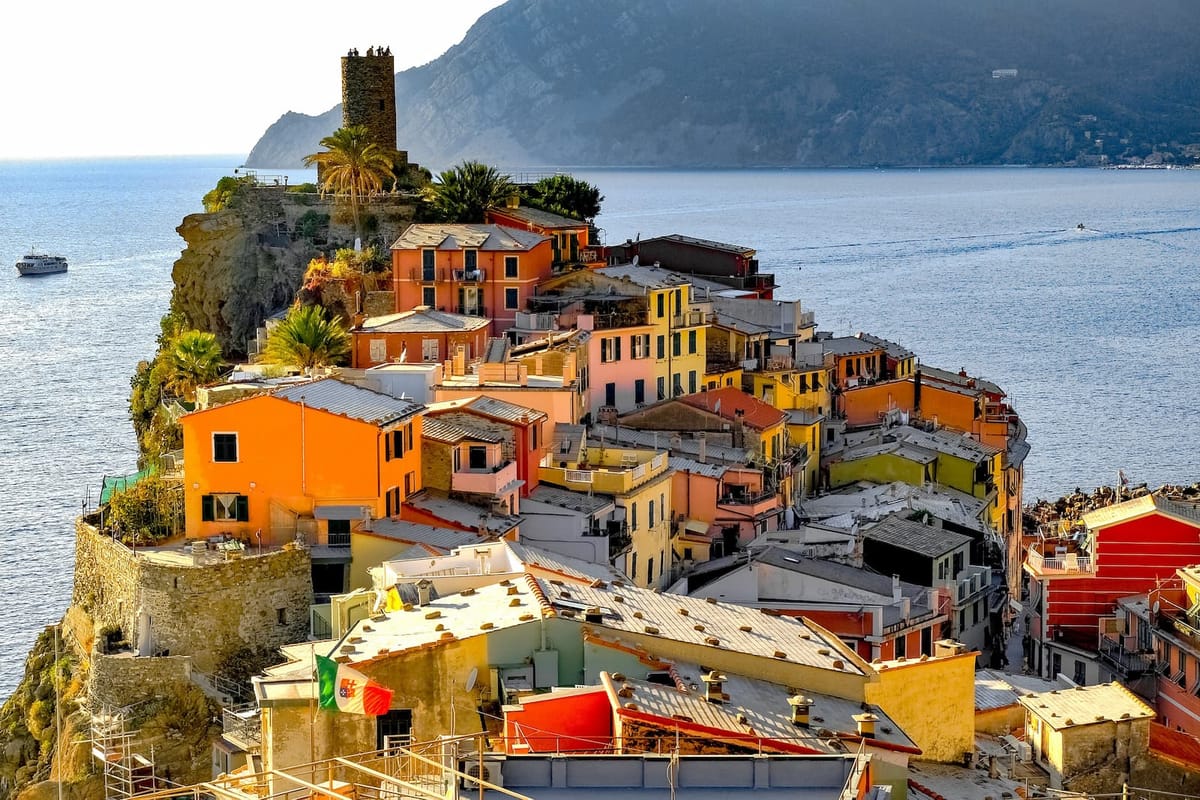 Cinque Terre Train Tickets: Express Train and Card Guide